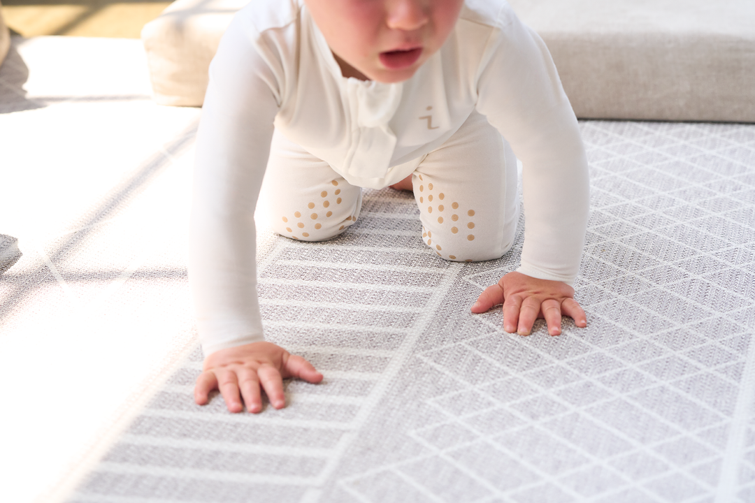 When Should My Baby Start Crawling? | Grip Baby™